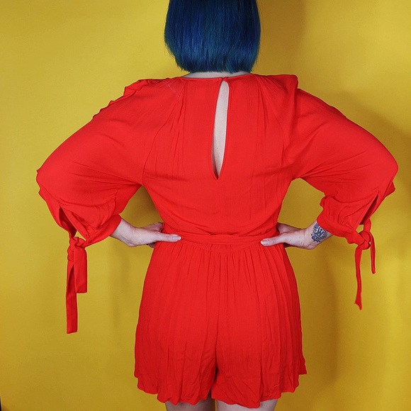 H&M | Shorts | Red Ruffled Romper | Poshmark
